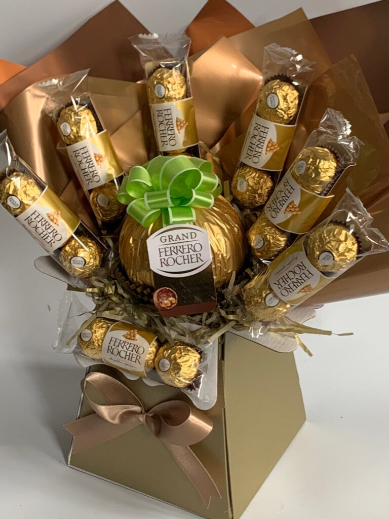 Descubre el exquisito ramo de Ferrero Rocher: un regalo sofisticado y ...